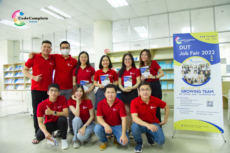 DUT IT Job Fair 2022 - CodeComplete
