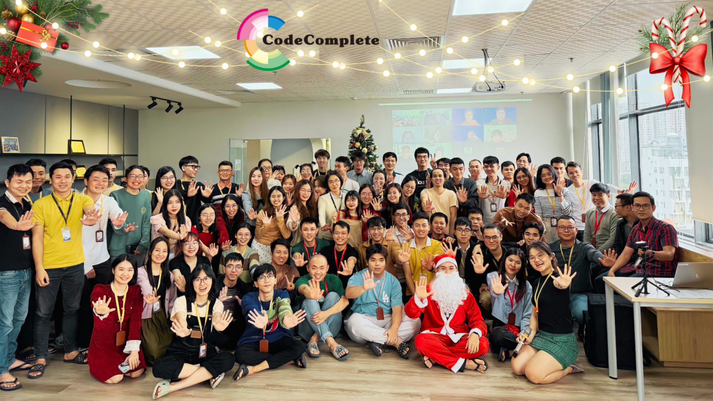 MERRY CHRISTMAS 2023 - CodeComplete